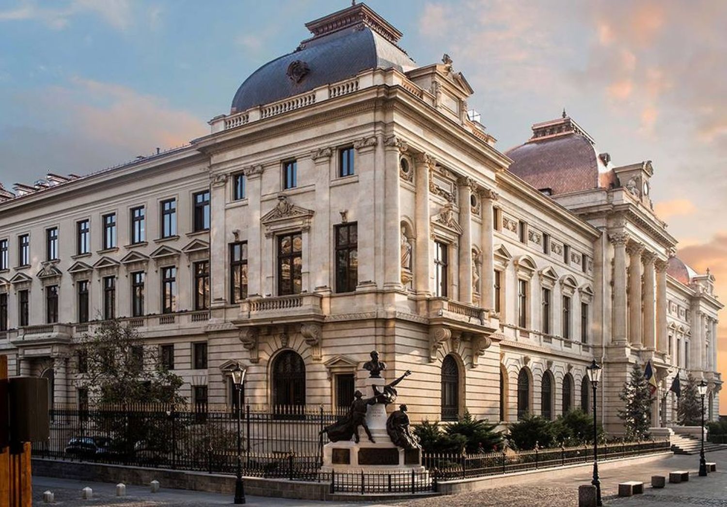 Muzeul Băncii Naționale a României se redeschide publicului