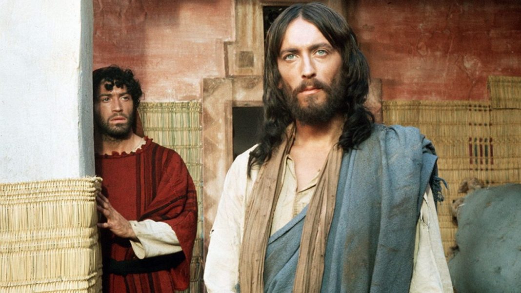 Cum arată acum actorul din Iisus din Nazareth