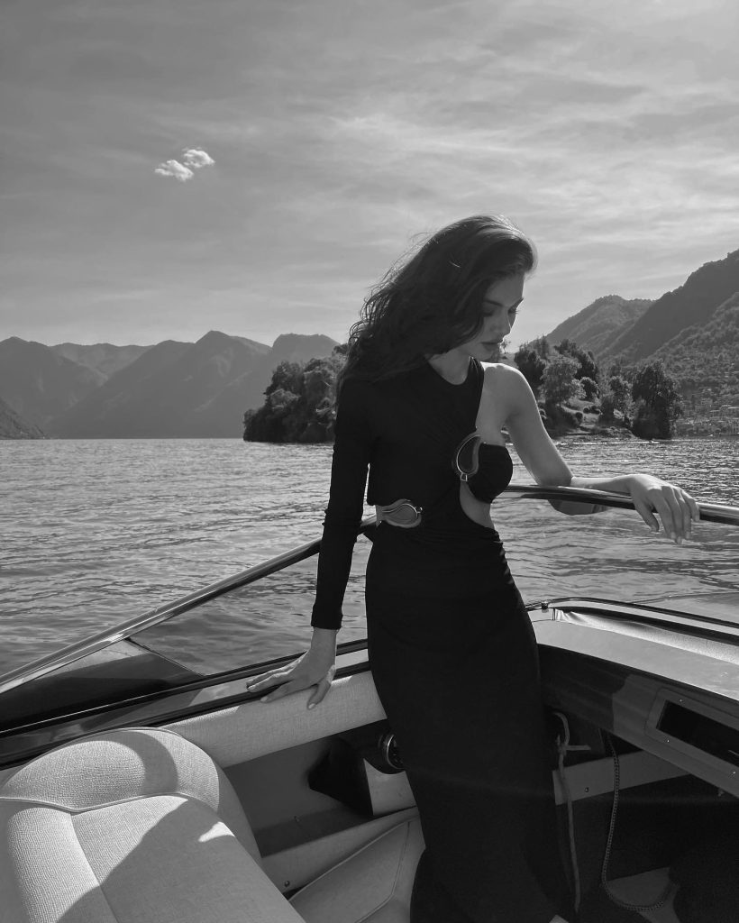 Cristina Ich, IMAGINI din vacanța de lux în care se distrează ca o ...