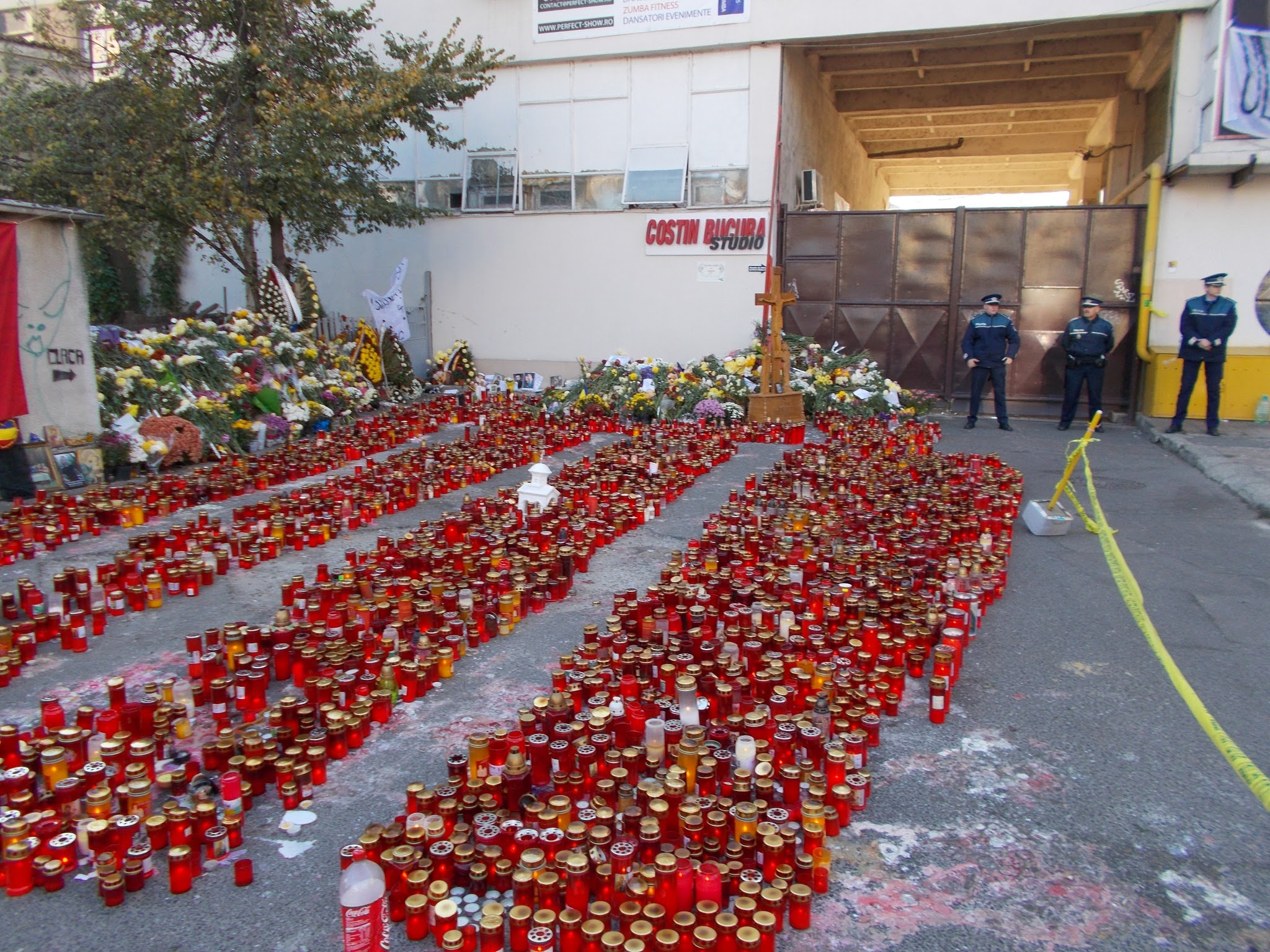 Astăzi se împlinesc 7 ani de la tragedia din Colectiv. Comemorare a ...