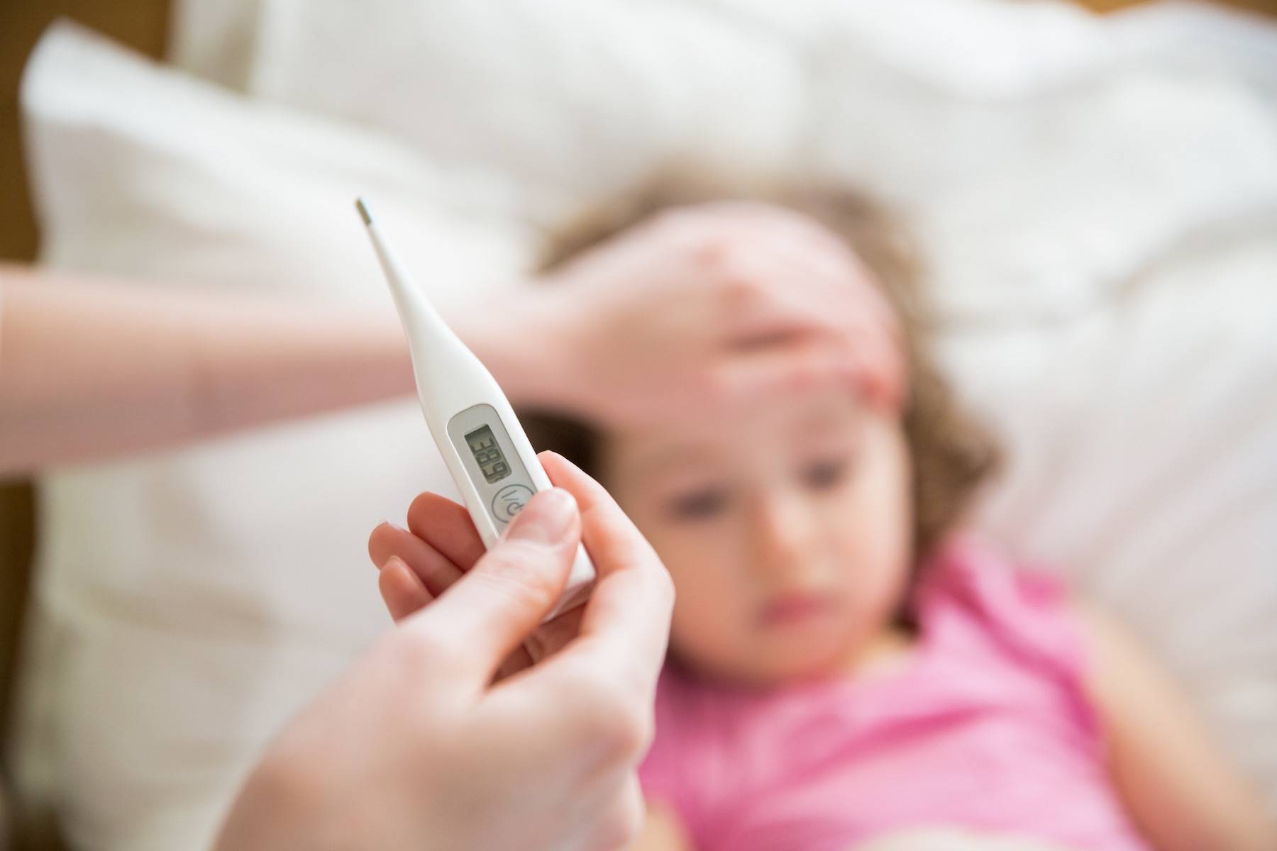 Val de gripă în România. Avertismentul medicilor: „Ne așteptăm ca ...