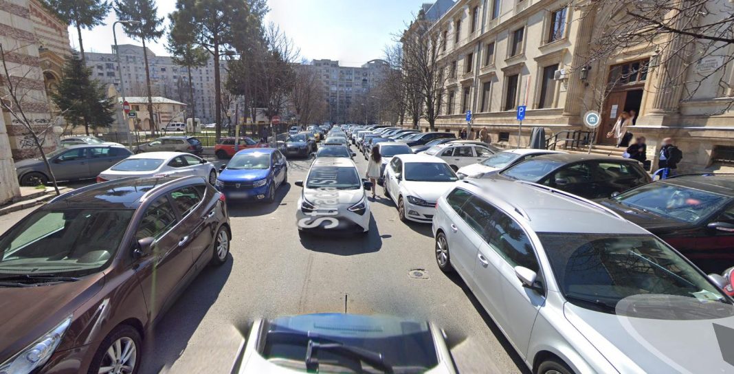 Șoferii care blochează parcarea, buni de plată! S-a schimbat Codul ...