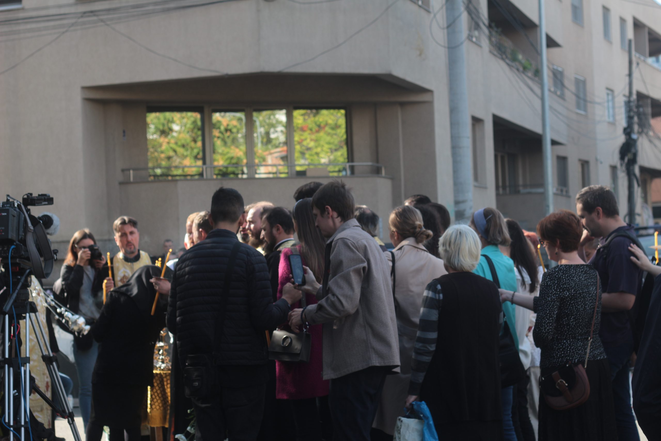 REPORTAJ 8 ani de la tragedia din Colectiv. În România aproape nu s-a ...