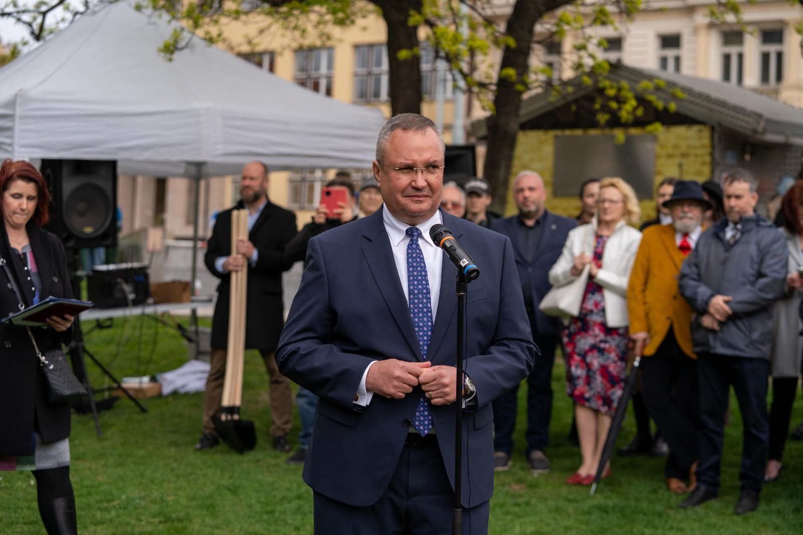 Președintele PNL, mesaj de Ziua Victoriei. Omagiu pentru veteranii care ...