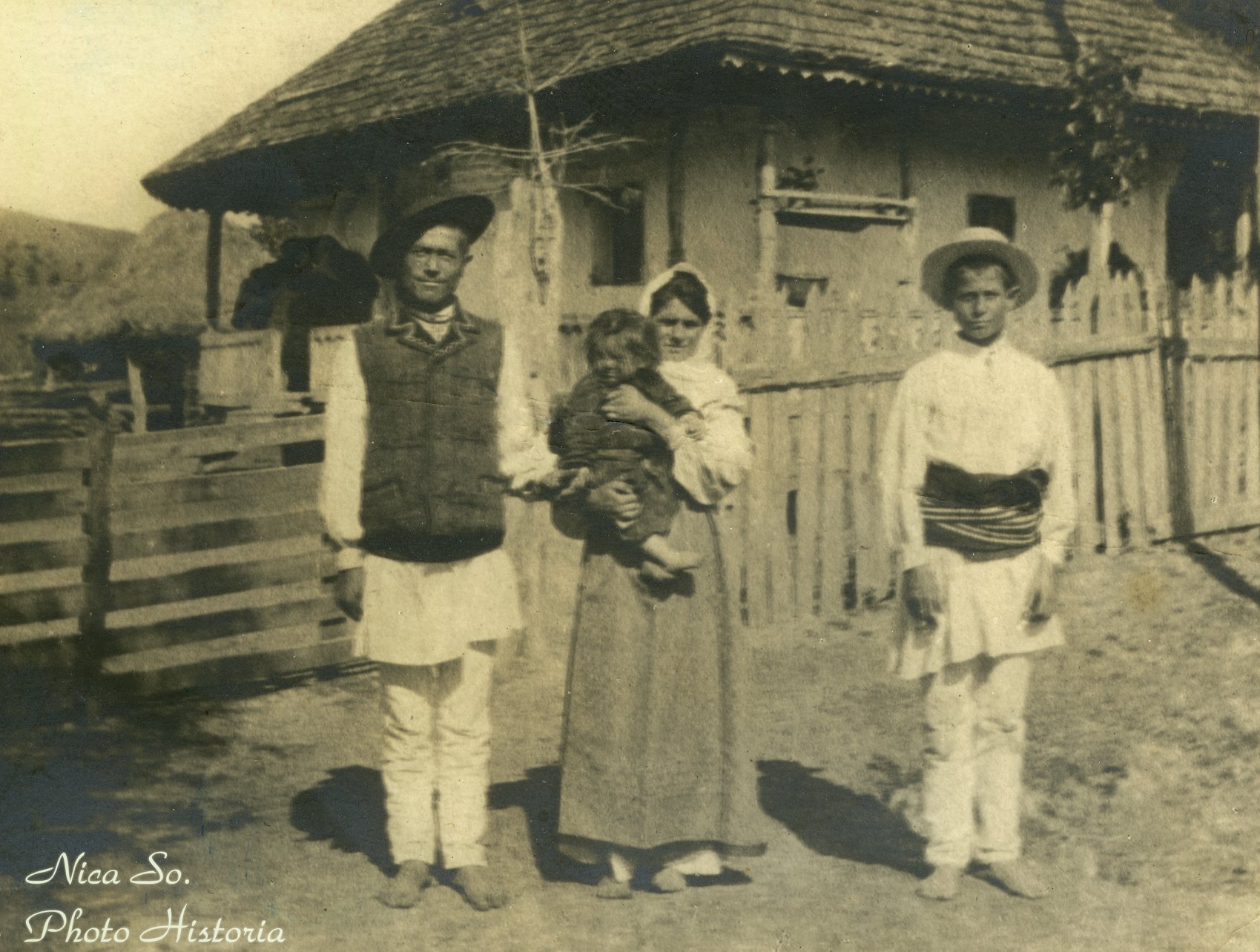 Ce mâncau țăranii români acum 100 de ani. Cel mai consumat produs, mămăliga