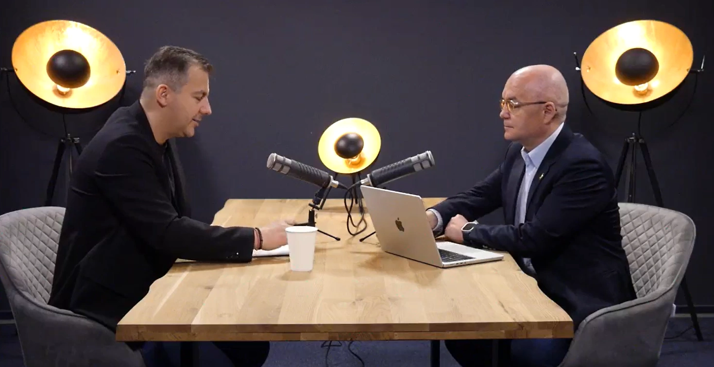 Emil Boc se jură că nu pleacă la Curtea Constituțională: Nu am ...