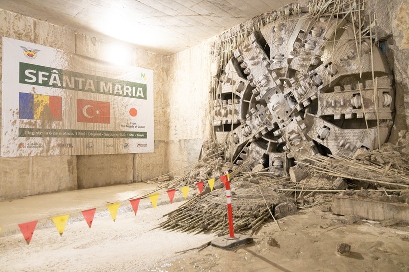 Primul segment de tunel între viitoarele stații de metrou M6 Tokyo și ...