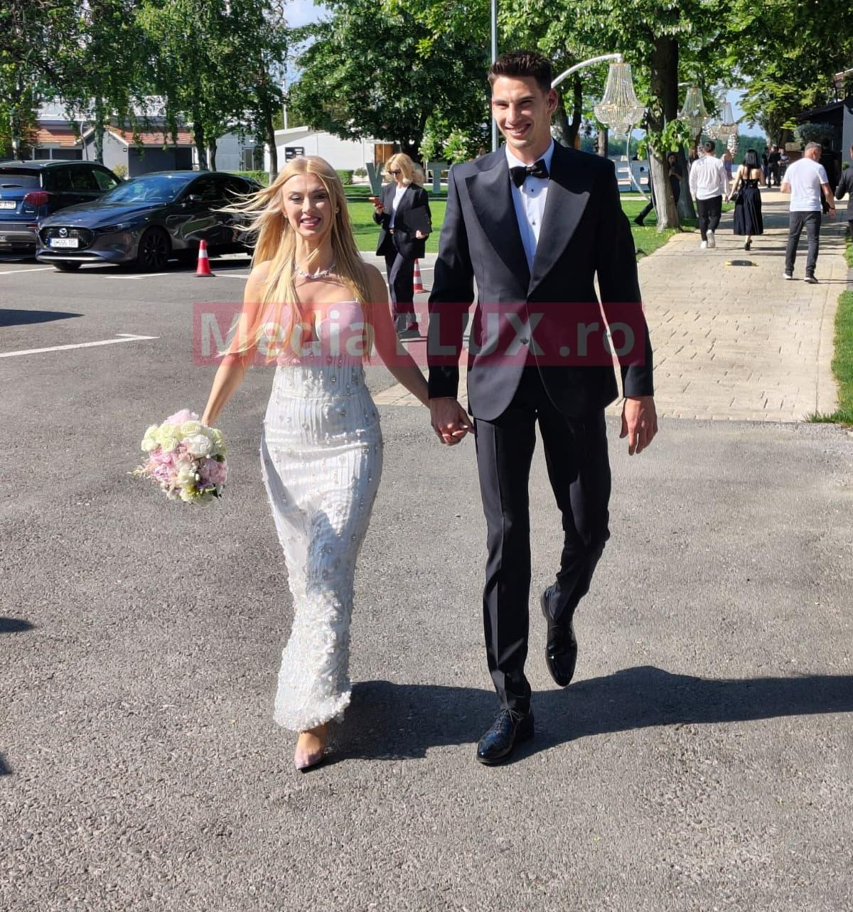 Andreea Bălan și Victor Cornea s-au căsătorit. Avem primele imagini de ...