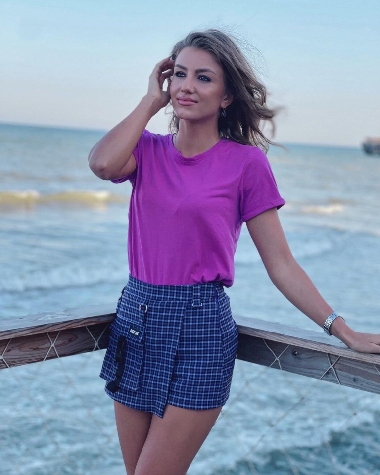 Iulia Albu a lăudat o artistă de muzică populară