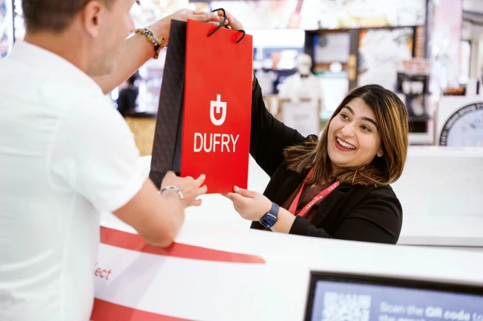 Dufry, numărul 1 mondial pe piața de travel, retail și food/beverage ...