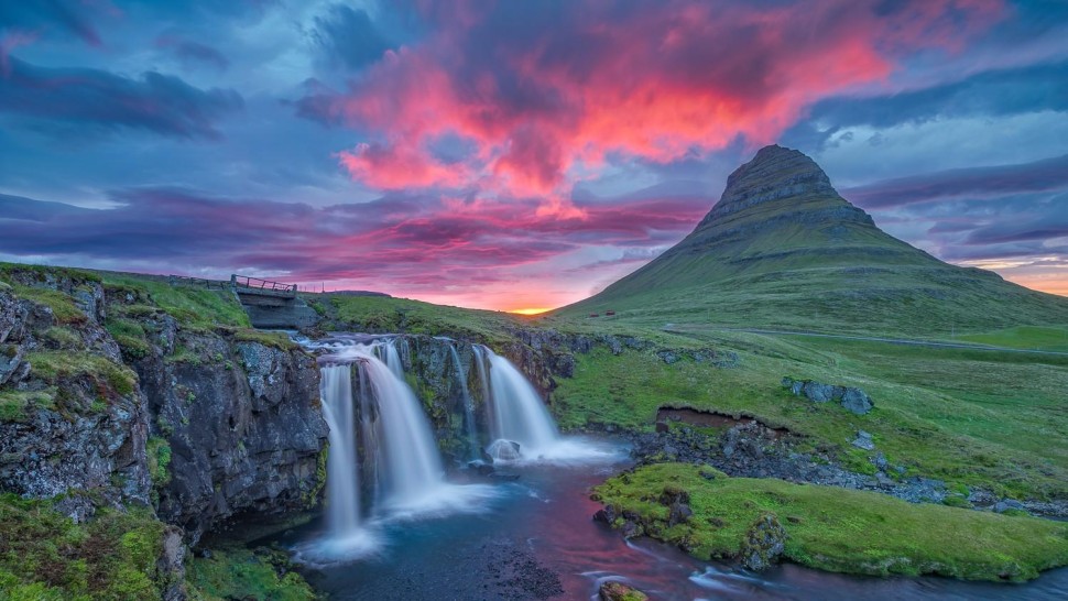 Curiozități despre Islanda. Reprezintă cea mai activă țară în rețeaua ...