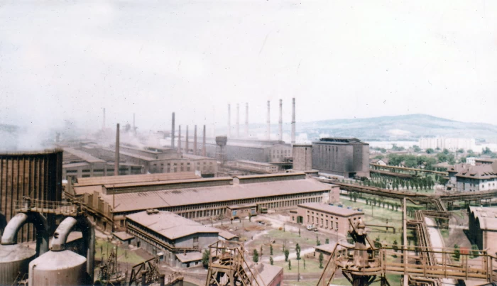 Investiții de un miliard de euro în industria siderurgică. O nouă ...