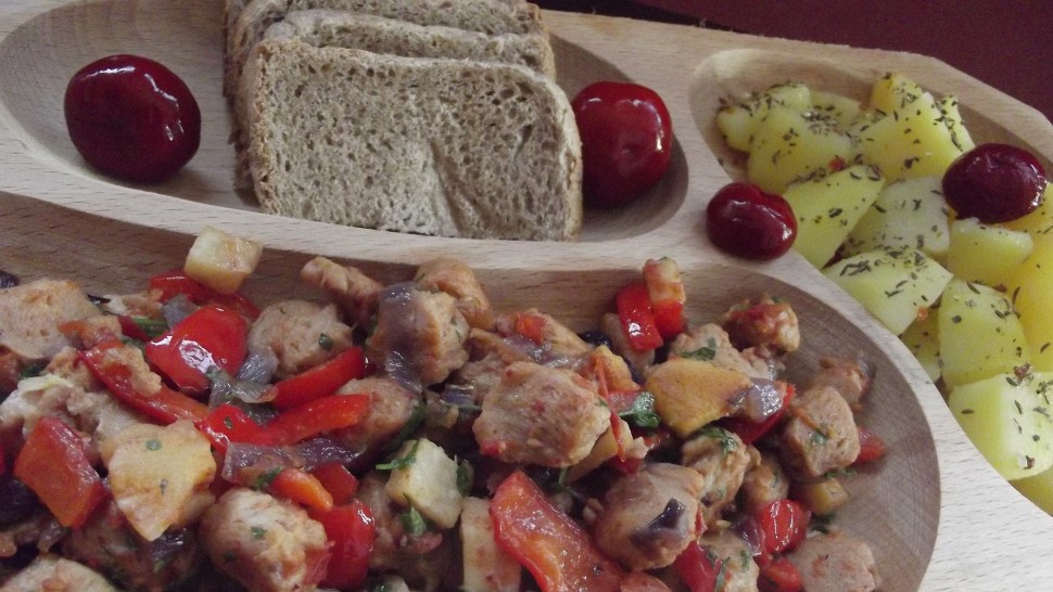 Nu știi ce să mai gătești de post? Rețetă tigaie picantă de legume