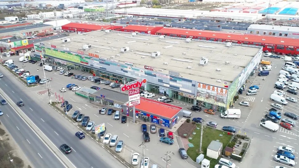 Complexul comercial Doraly, vândut unei mari companii străine